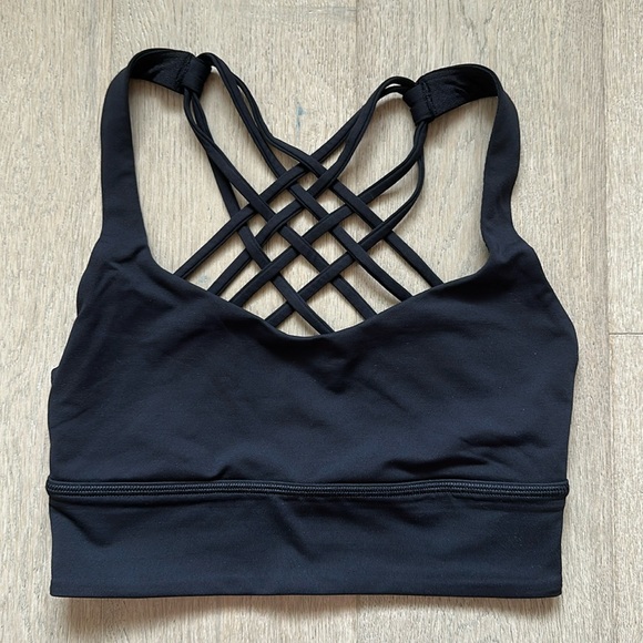 lululemon athletica | Intimates & Sleepwear | Euc Free To Be Wild ...